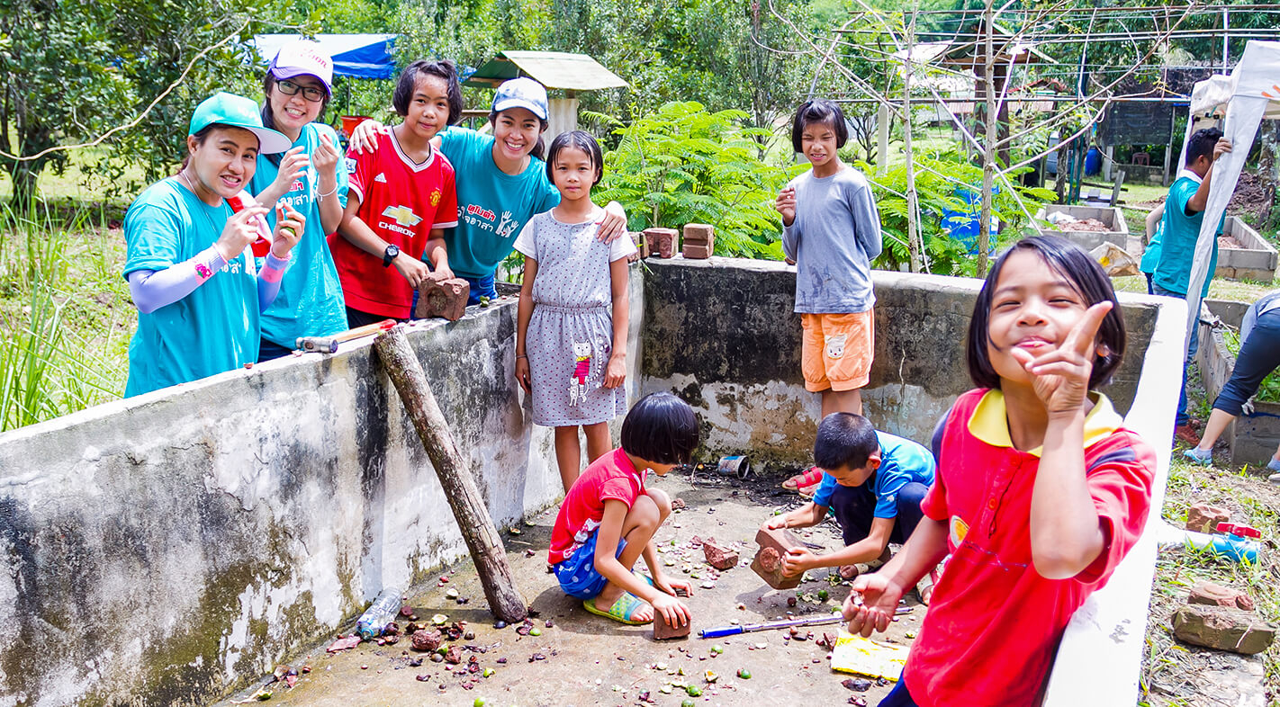 Supporting Agricultural Programs for School Lunches | Community Engagement: Kubota e-Project ...